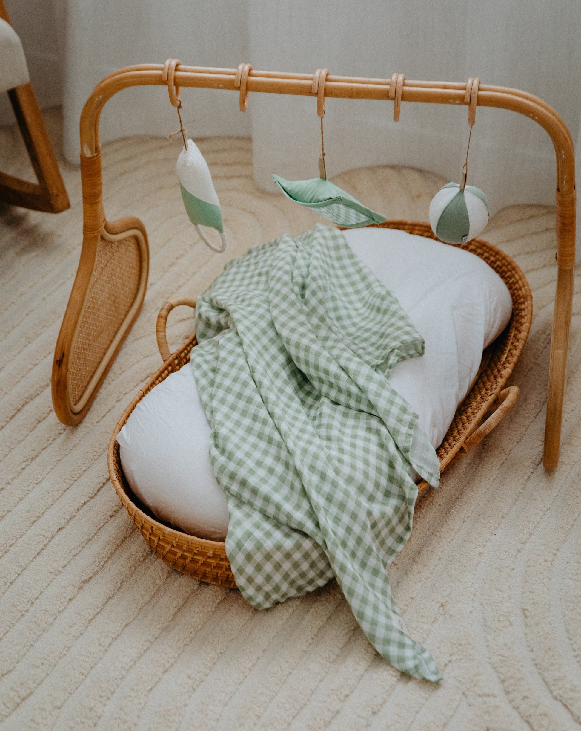 Frankie Swaddle Olive Darling Folk